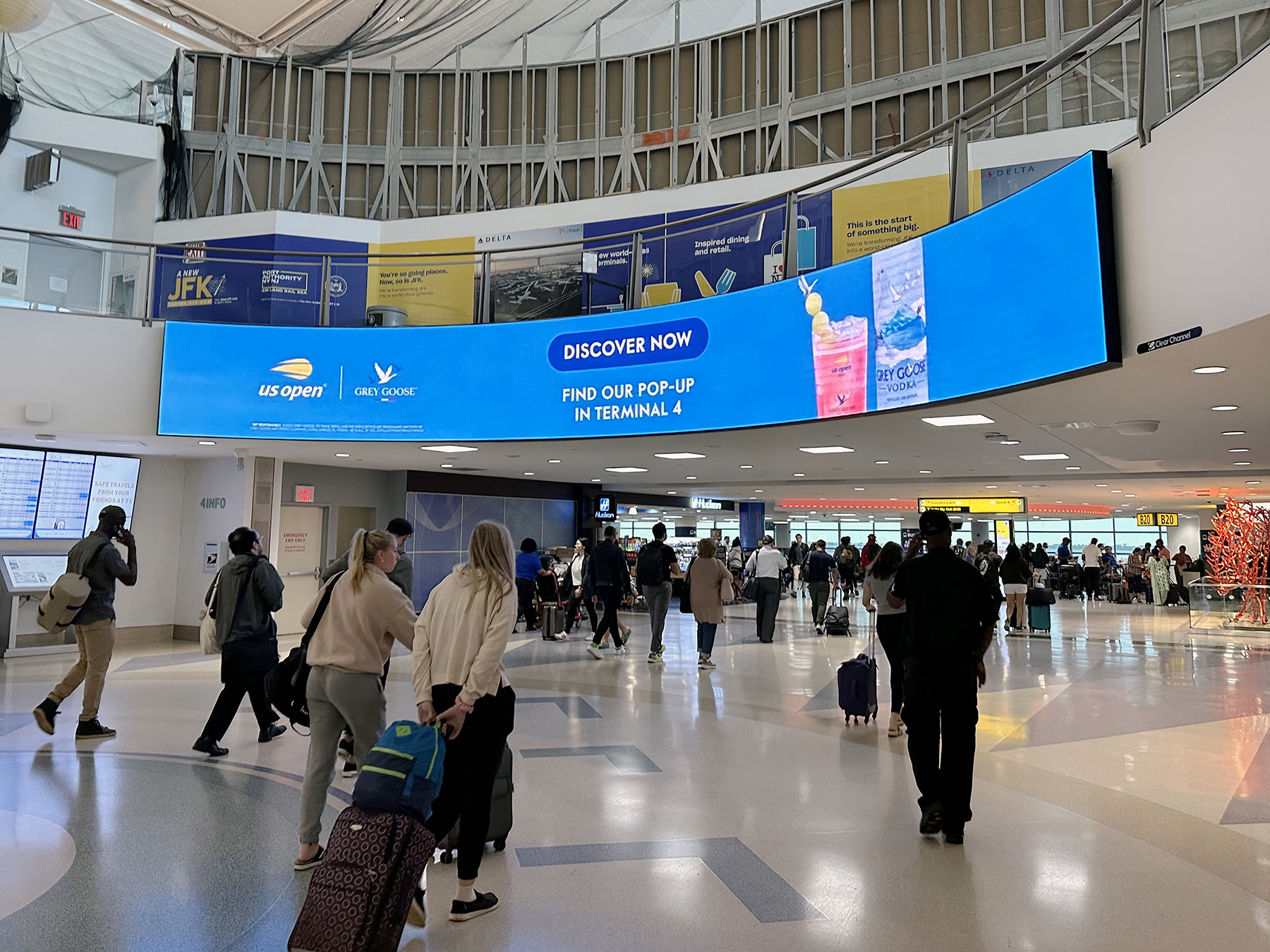 Sip Like You’re in the Stands (US Open) - OAAA